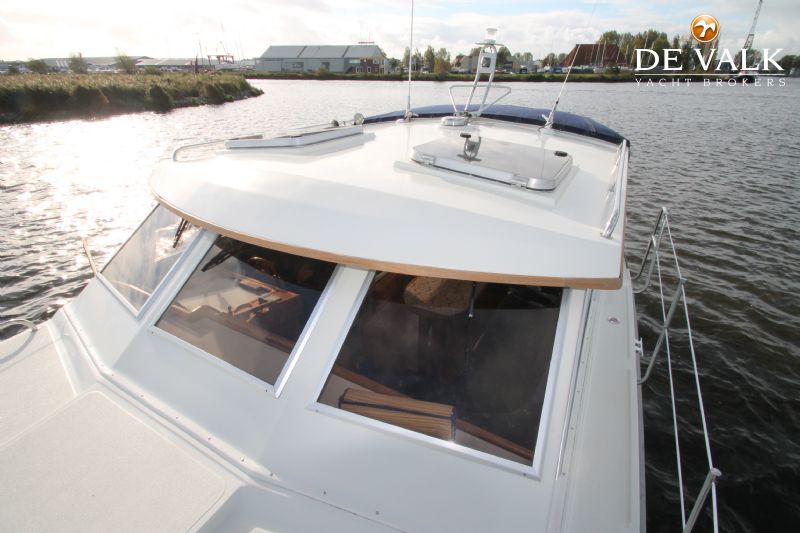 SANDVIK 945 motor yacht for sale | De Valk Yacht Brokers