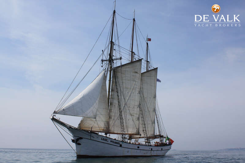 SCHOONER CLASSIC GAFF sailing yacht for sale | De Valk Yacht broker