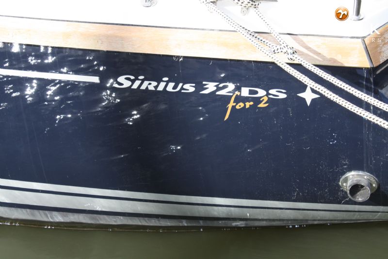 SIRIUS 32 DS FOR TWO sailing yacht for sale | De Valk Yacht Brokers