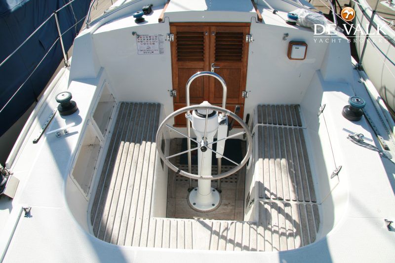 SOUTHERLY 105 sailing yacht for sale | De Valk Yacht Brokers