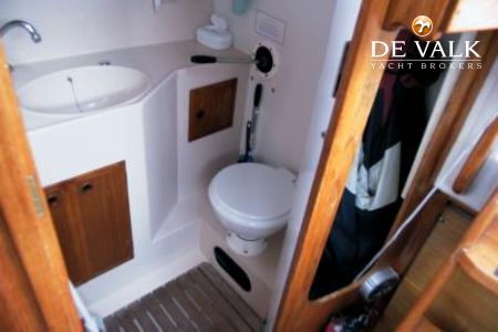 SOUTHERLY 105 sailing yacht for sale | De Valk Yacht broker