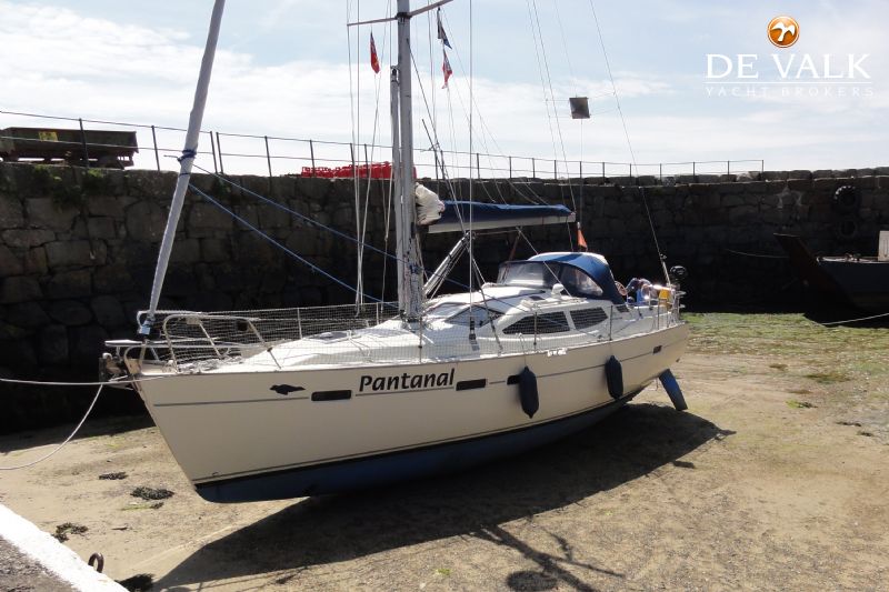 SOUTHERLY 110 sailing yacht for sale | De Valk Yacht Brokers