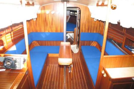 SPIRIT 32 sailing yacht for sale | De Valk Yacht broker