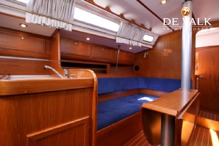 SPIRIT 37 sailing yacht for sale | De Valk Yacht broker