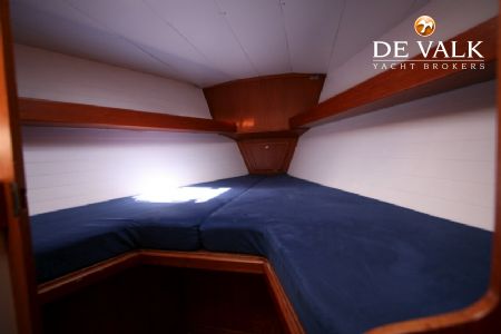 SPIRIT 37 sailing yacht for sale | De Valk Yacht broker