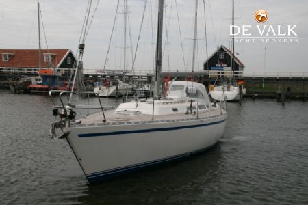 SPIRIT 37 sailing yacht for sale | De Valk Yacht broker