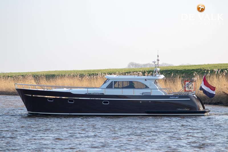 STEELER NG40 motor yacht for sale | De Valk Yacht broker