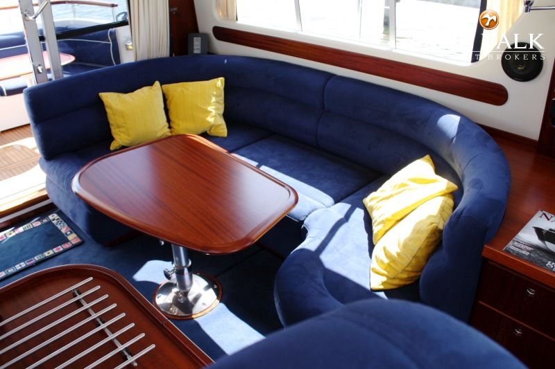 STOREBRO 410 COMMANDER motor yacht for sale | De Valk Yacht Brokers