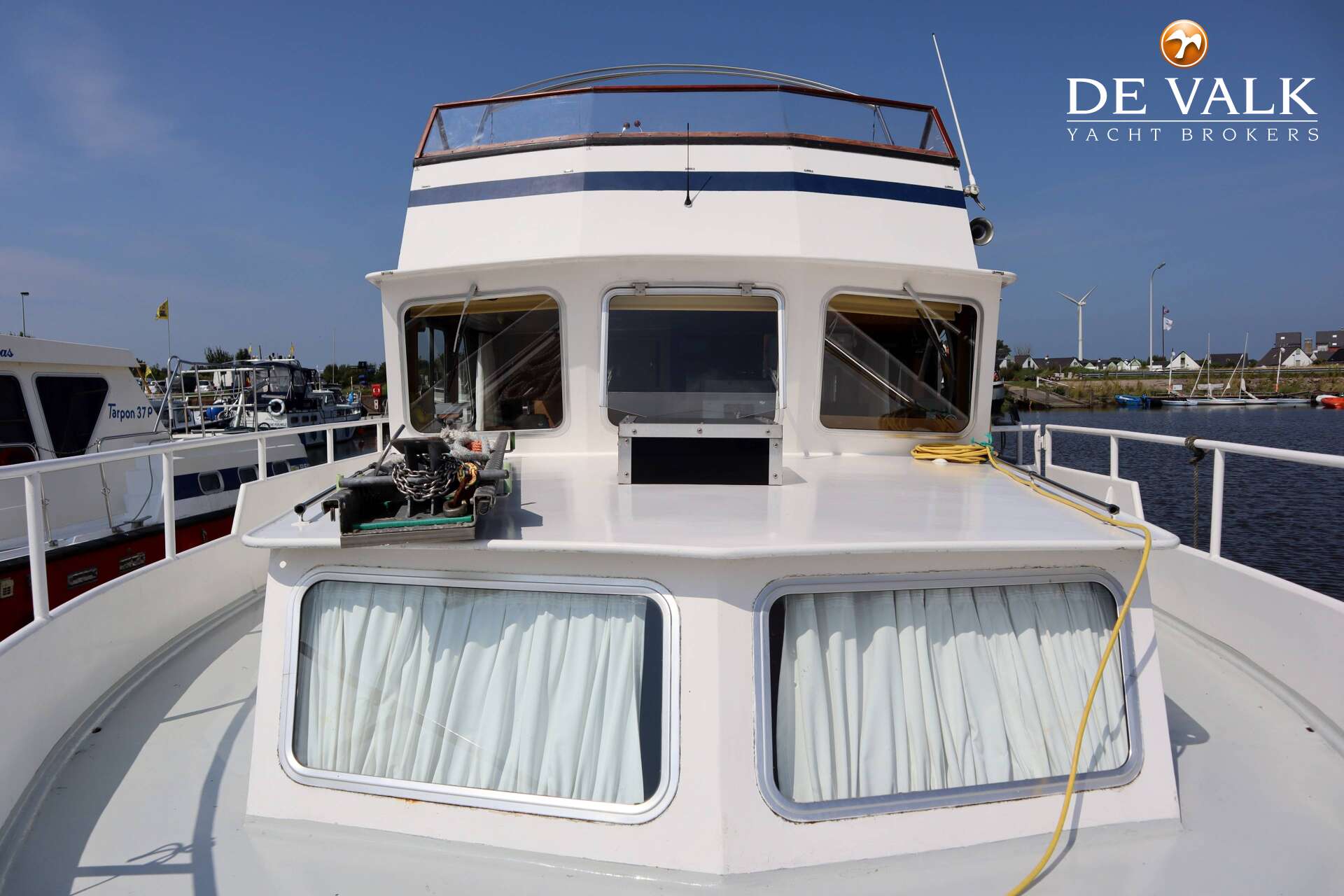 SUCCES BALTIC 42 motor yacht for sale | De Valk Yacht broker