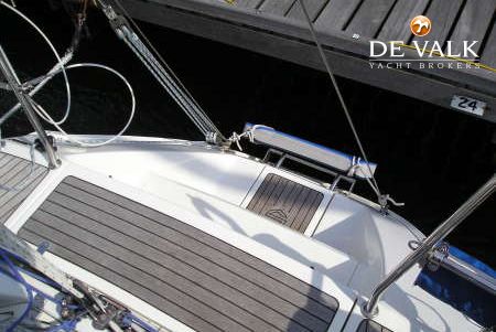 SUNBEAM 33 sailing yacht for sale | De Valk Yacht broker