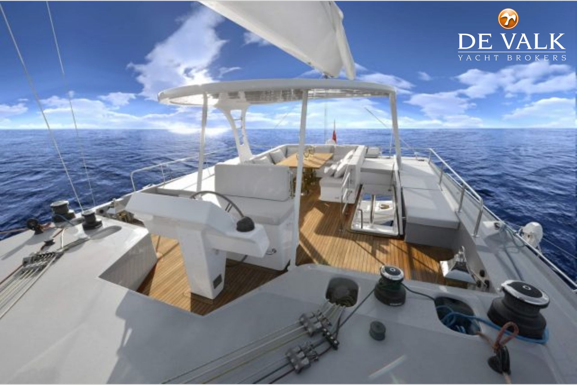 SUNREEF 74 sailing yacht for sale | De Valk Yacht broker