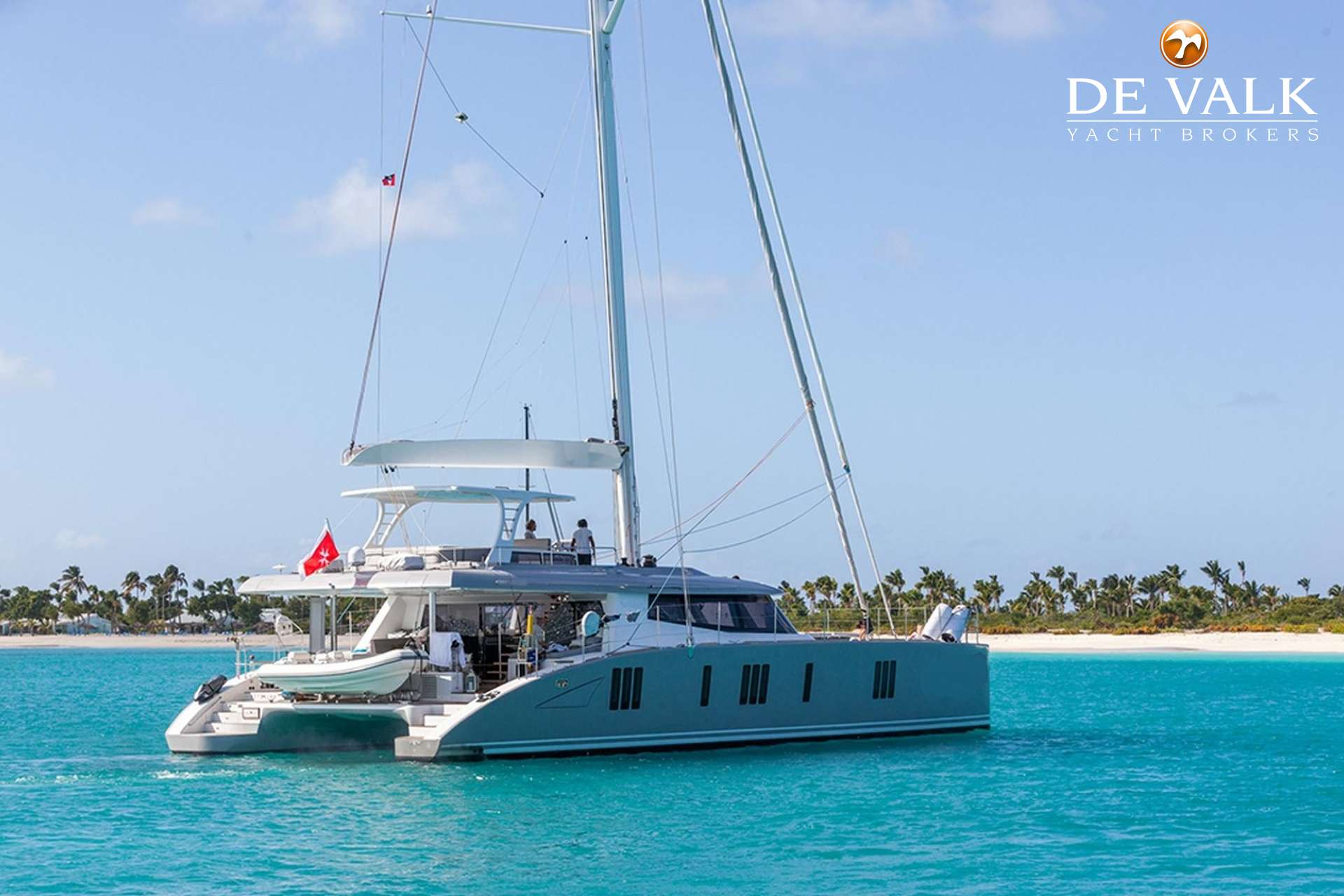 SUNREEF 74 sailing yacht for sale | De Valk Yacht broker
