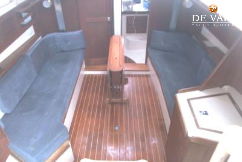 TARTAN 31 PIPER sailing yacht for sale | De Valk Yacht Brokers