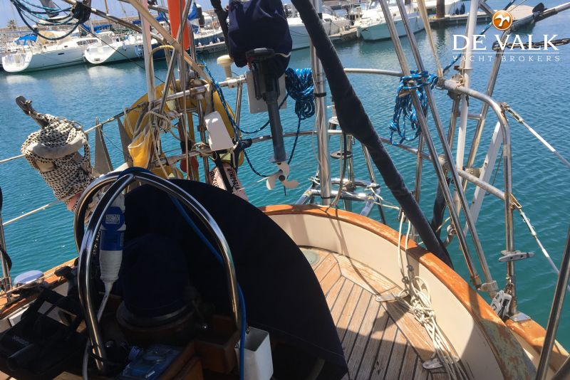 TAYANA 37 sailing yacht for sale | De Valk Yacht Brokers