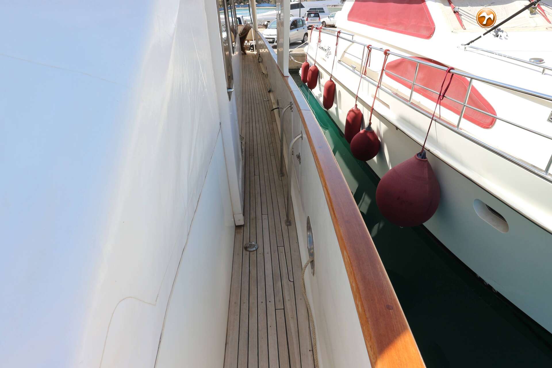 TRADER 65 motor yacht for sale | De Valk Yacht broker