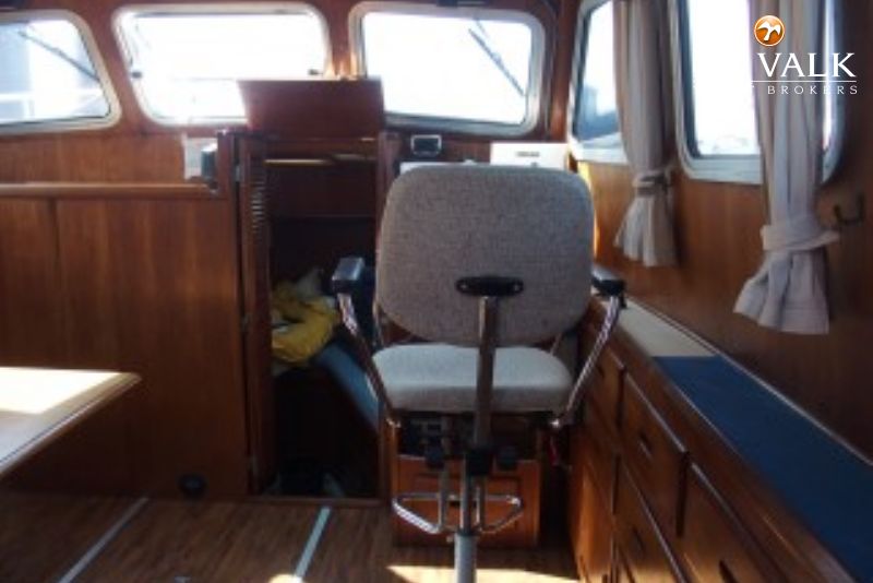 TRAWLER AQUILA QUEEN 35 motor yacht for sale | De Valk Yacht Brokers