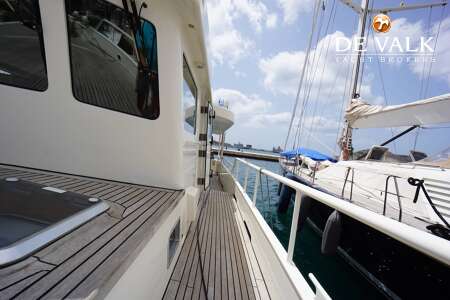 TRAWLER EXPLORER 60 motor yacht for sale | De Valk Yacht broker