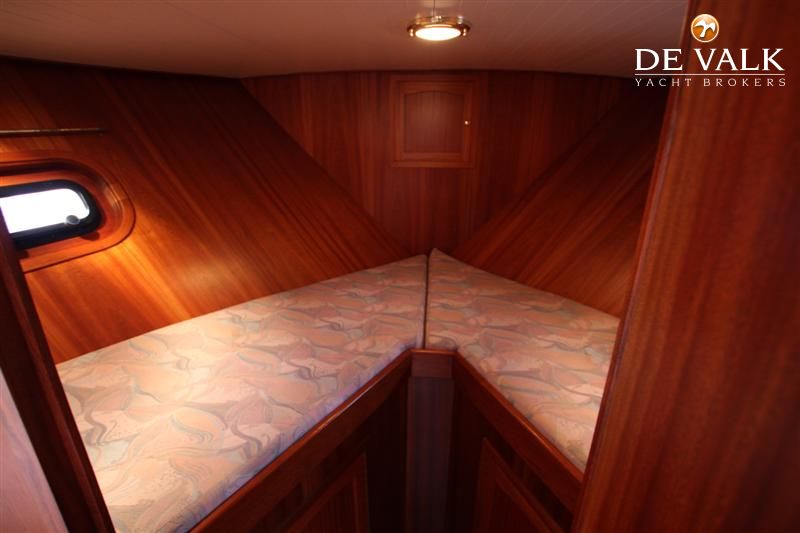 VALK FALCON 45 motor yacht for sale | De Valk Yacht Brokers