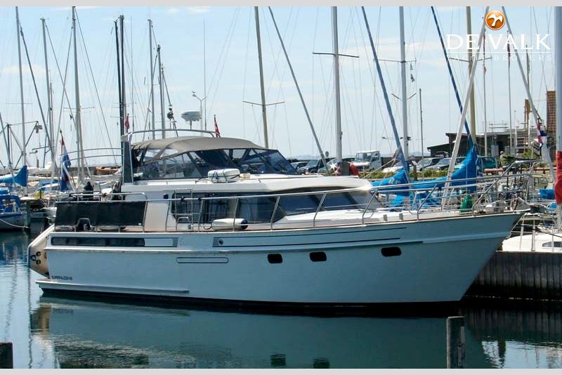 VALK SUPER FALCON 45 motor yacht for sale | De Valk Yacht Brokers