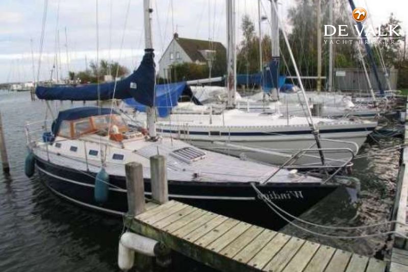 VAN DE STADT 34 sailing yacht for sale | De Valk Yacht Brokers