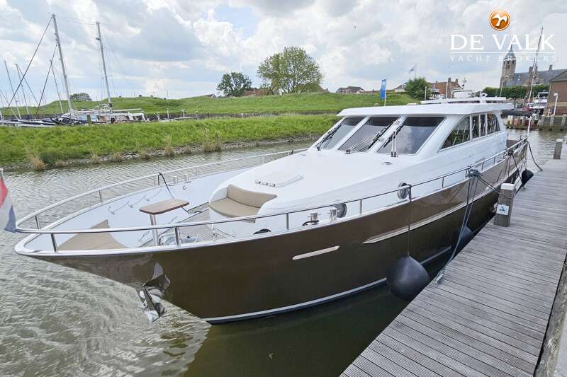 VAN DEN HOVEN EXECUTIVE 1700 motor yacht for sale | De Valk Yacht broker