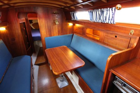 VINDO 32 sailing yacht for sale | De Valk Yacht broker