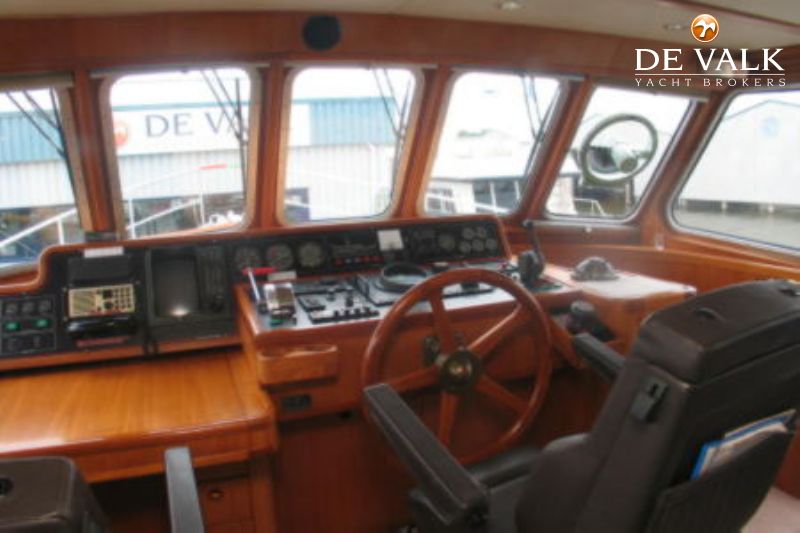 VRIPACK motor yacht for sale | De Valk Yacht Brokers