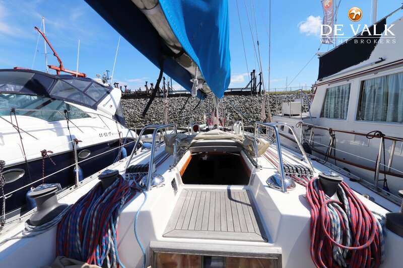 WASA 420 sailing yacht for sale | De Valk Yacht broker