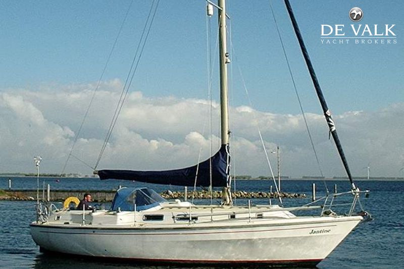 WESTERLY 33 AK sailing yacht for sale | De Valk Yacht Brokers