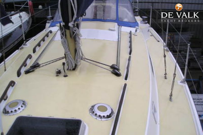 WESTERLY 33 AK sailing yacht for sale | De Valk Yacht Brokers