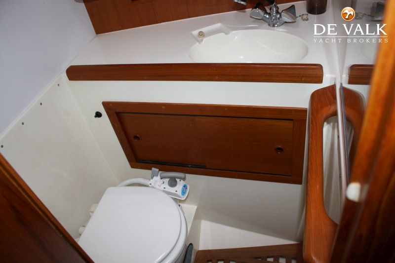 WESTERLY FALCON 34 sailing yacht for sale | De Valk Yacht Brokers