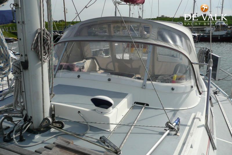 WESTERLY SEAHAWK 35 sailing yacht for sale | De Valk Yacht Brokers