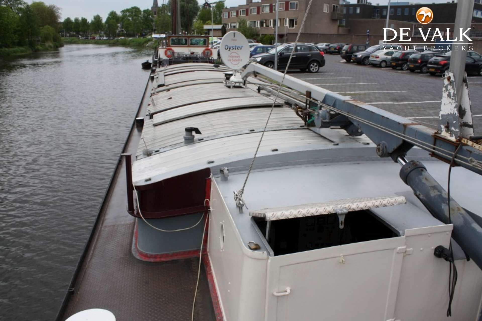 WOONBOOT SPITS PÉNICHES motorjacht te koop | De Valk Yacht Brokers
